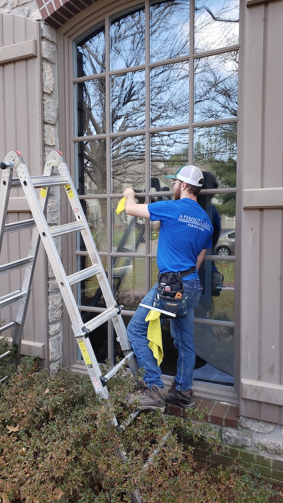 Best Pressure Washing Broken Arrow | Take A Step Towards Success!
